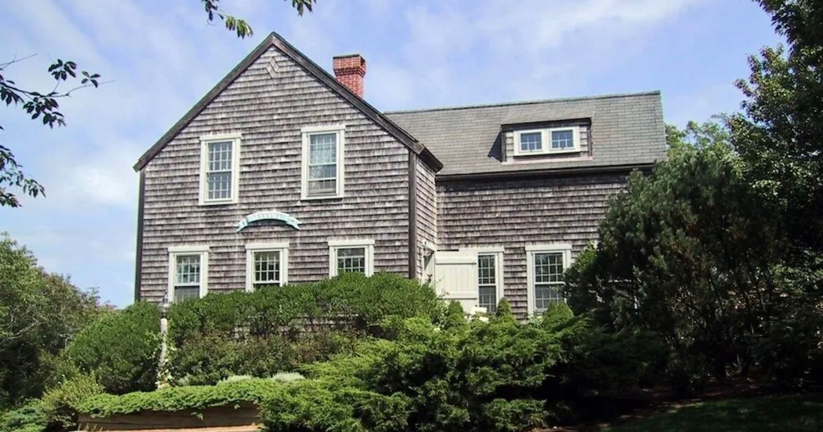 37 Pilgrim Road - Nantucket Vacation Rental | Lee Real Estate