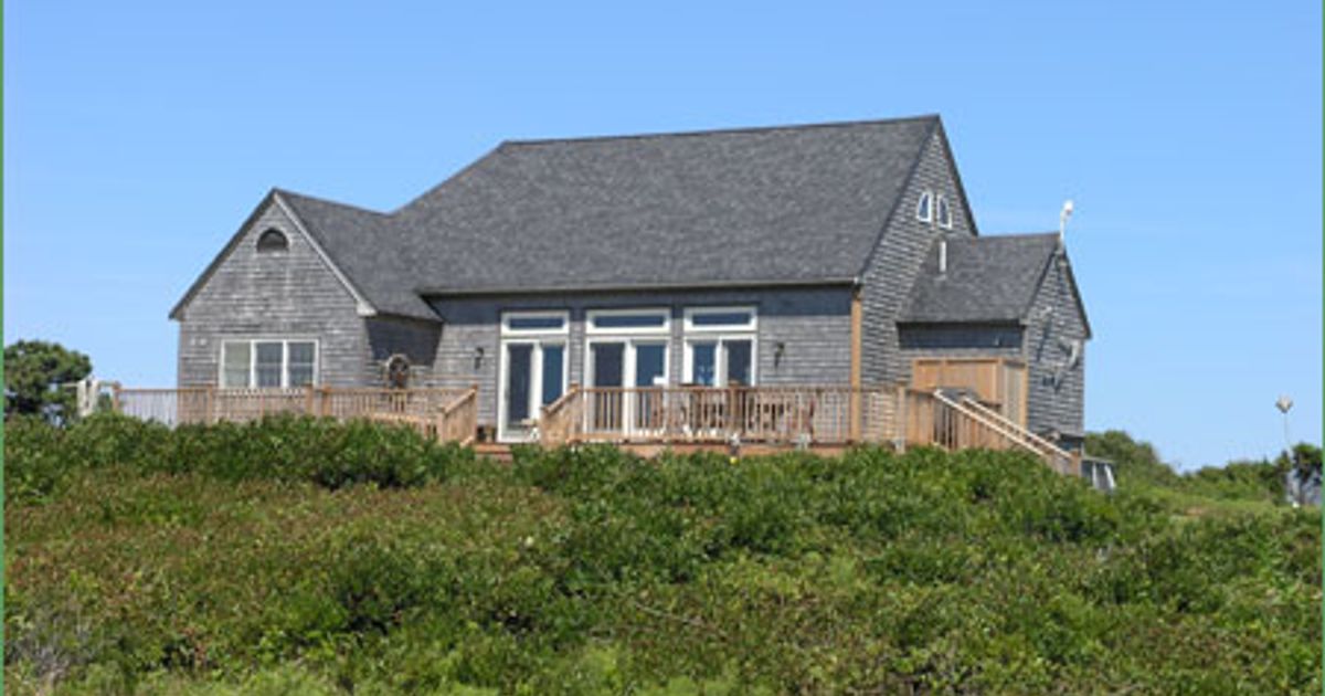 48 Madequecham Valley Rd - Nantucket Vacation Rental | Lee Real Estate