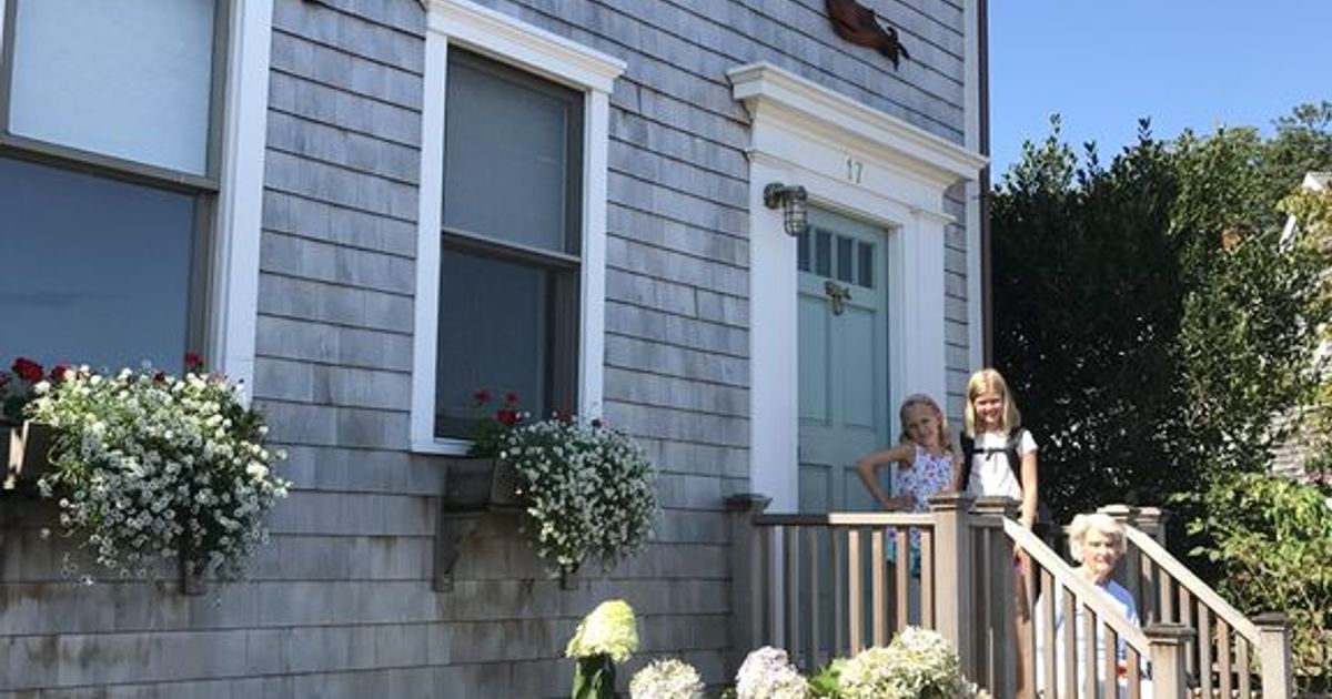 17 Washington St - Nantucket Vacation Rental | Lee Real Estate